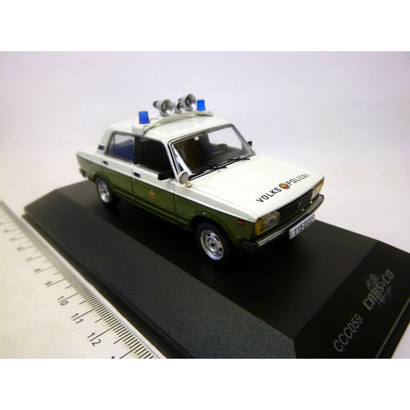 CCC059 IXO 1:43 LADA 1200 2105 Sedan VP Volkspolizei - siku schuco mi ...